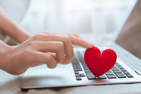 101 Fun Jobs That Pay Really Well in 2023 [The Ultimate List]